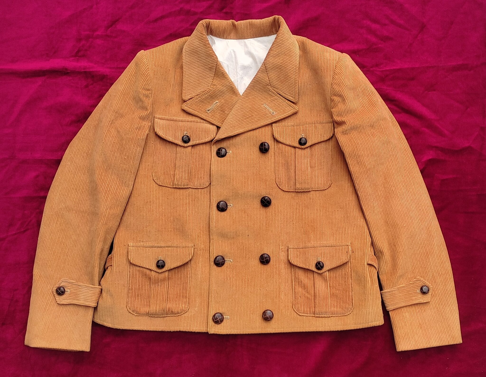 GERMAN 1928 – 1945 Bund deutscher Mädel uniform. (BDM Uniform ...